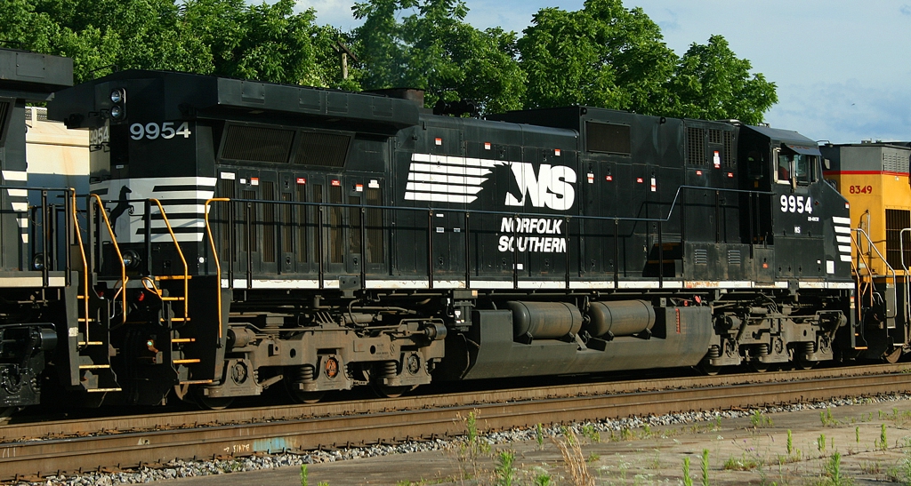 NS 9954